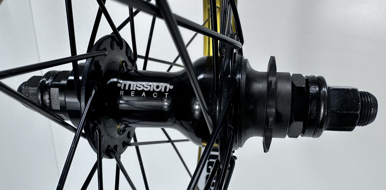 Garage Sale-BMX 20" Rear Wheel Alienation Rim-Mission 14mm 9T Hub (Gold)