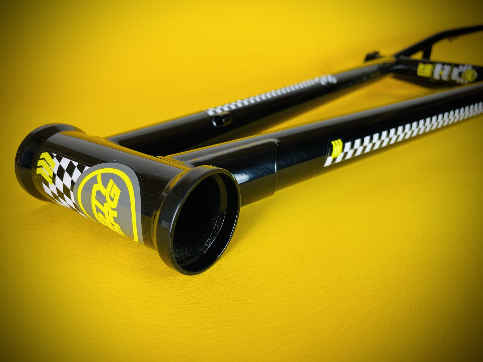 Staystrong Speed & Style Cro-Mo Frame Pro-XXL Cruiser (Black ...