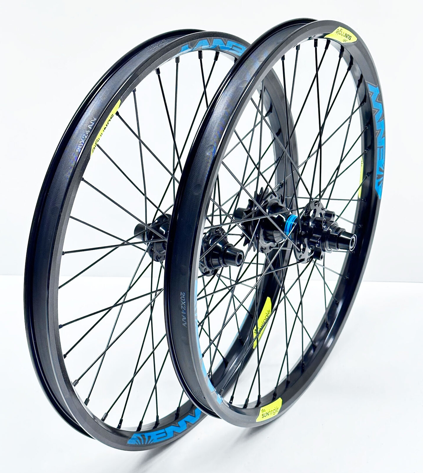 Garage Sale-Disc Wheel Set 20 x 1.75 (Ex Chase Element Bike)